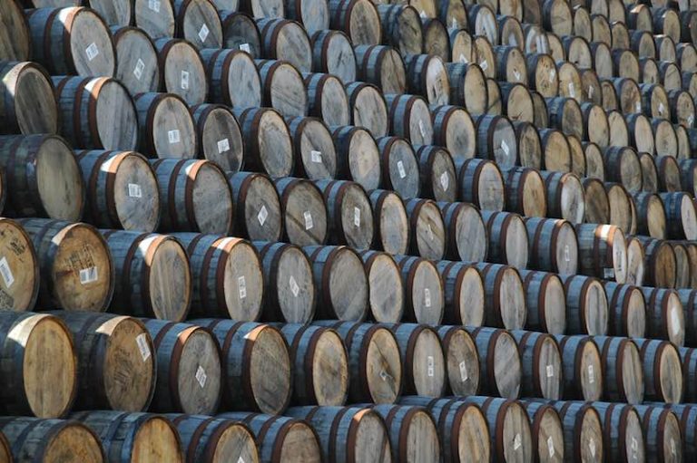 10 Common Types of Whisky Casks - WhiskyGeeks